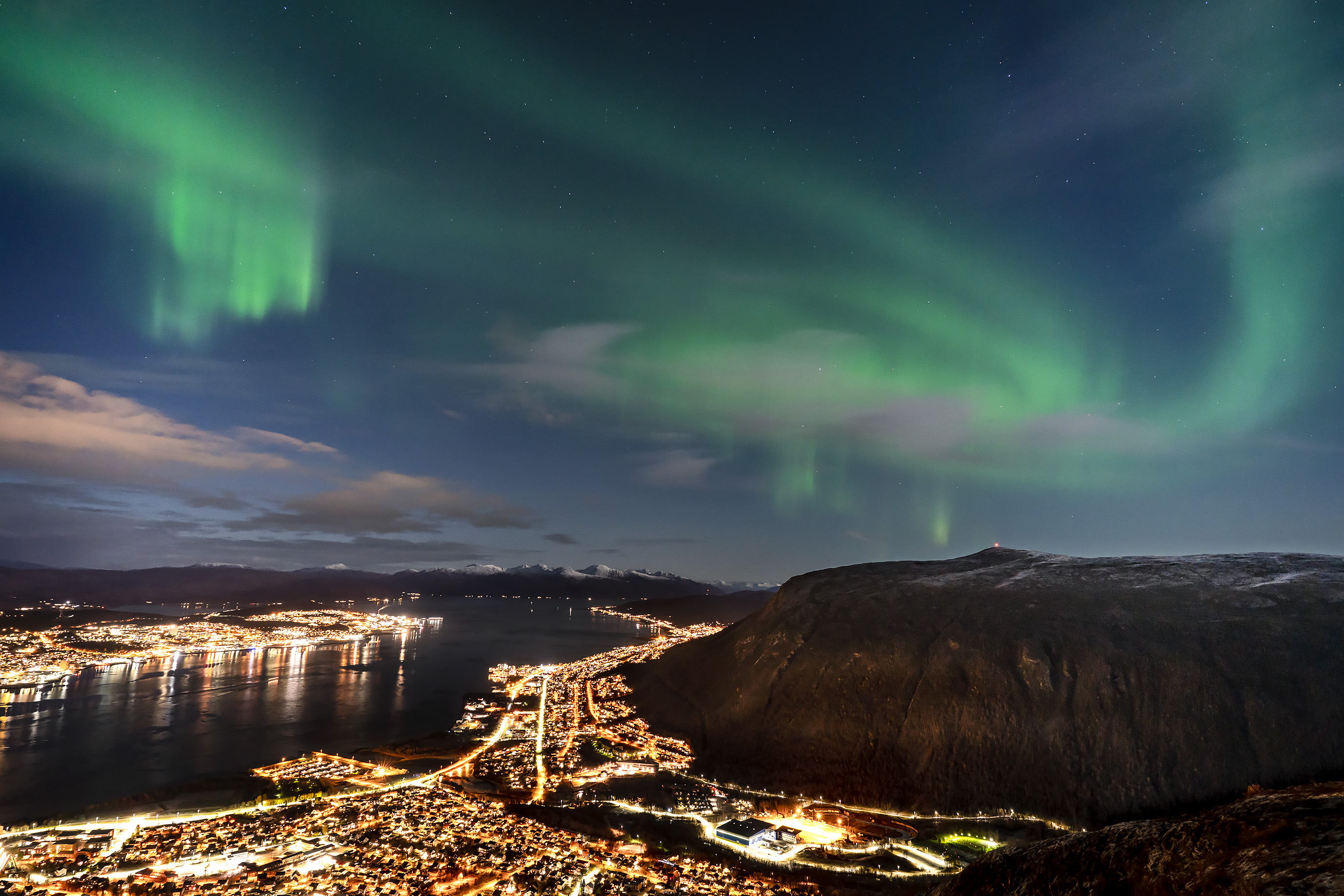 Northern Lights Photography – Tromsø – Girt By Sea Photography